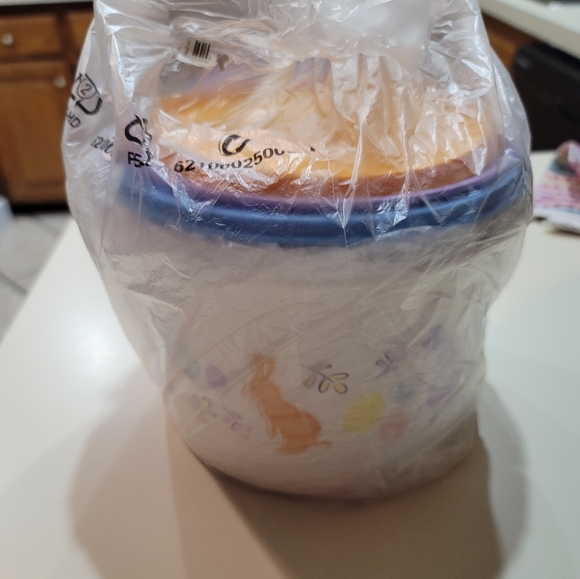 Tupperware | Kitchen | Tupperware Easter Stacking Canisters Set Of 3 ...